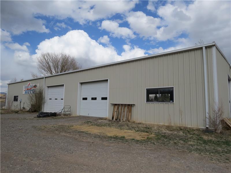 Property pictures of 21256 Myers Rd, Eckert, CO 81418, USA - Eckert, CO ...