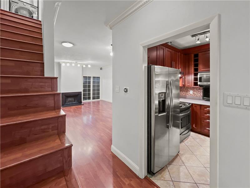 Property pictures of 2727 Shelby Ave X, Dallas, TX 75219, USA - Dallas ...