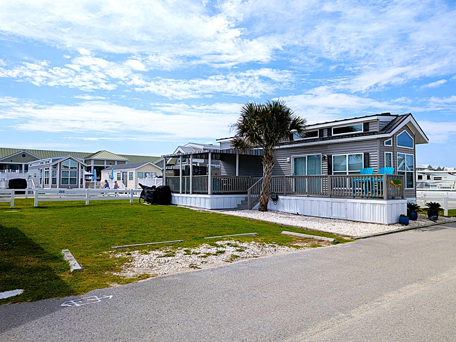 Property pictures of 31 Boardwalk RV Park, Emerald Isle, NC 28594, USA ...