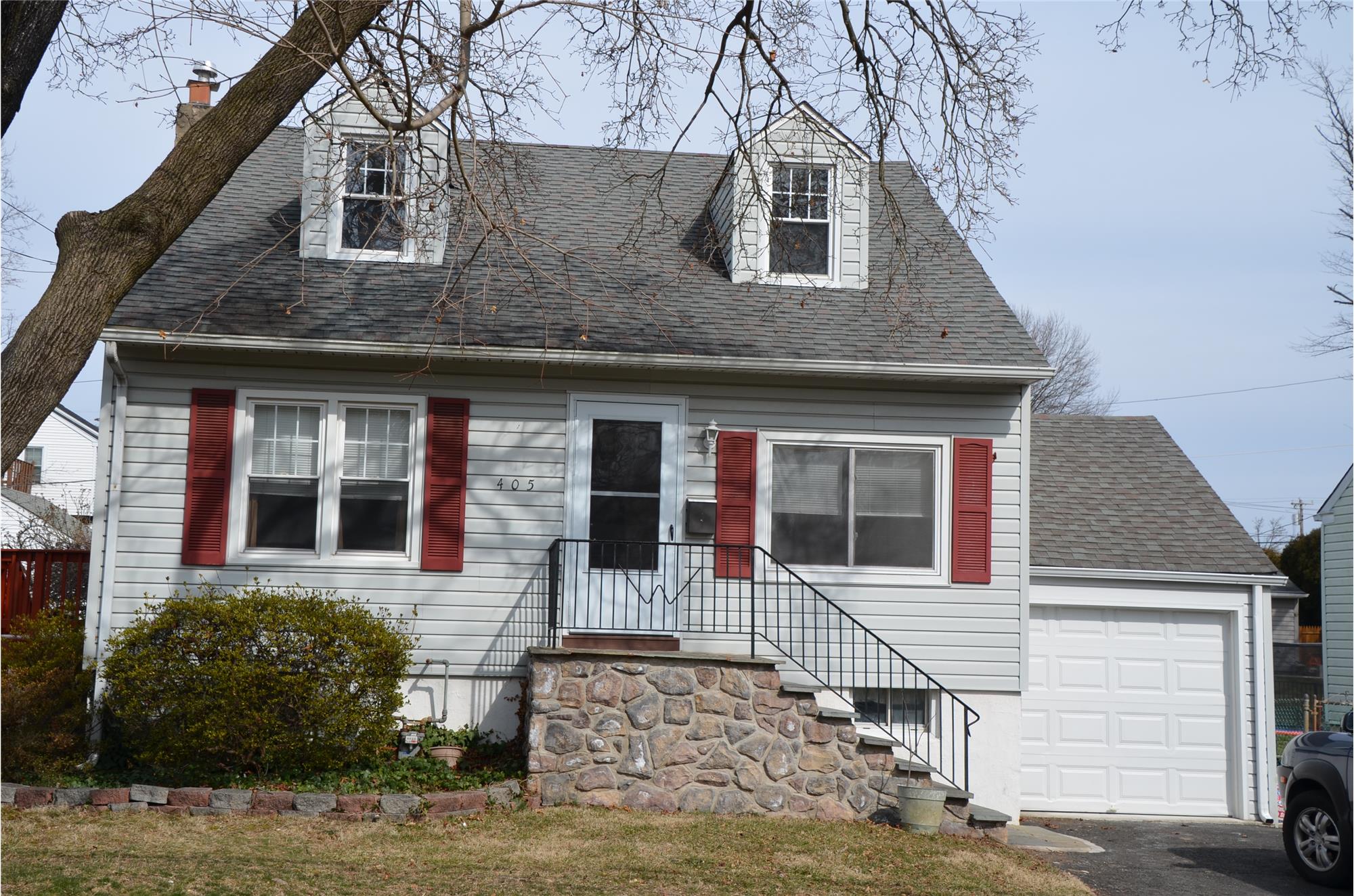 405 Crown St, Willow Grove, PA 19090 | MLS# PAMC2096306 By JOHN ...