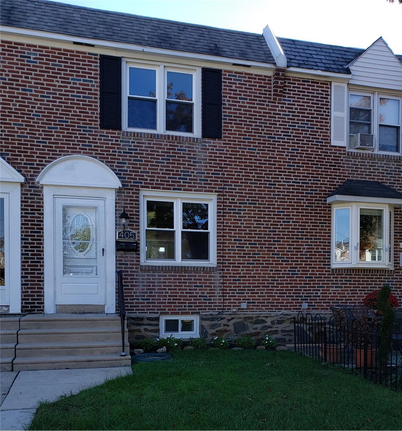 405 Westbridge Road, Glenolden, PA 19036 By Charon Reid (Listed by Del ...