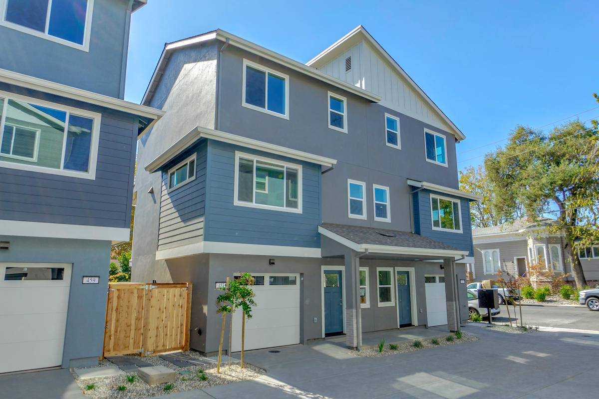 453 3rd Street, Woodland, CA 95695 | MLS# 18073198 By Lupe Springer-Hodges